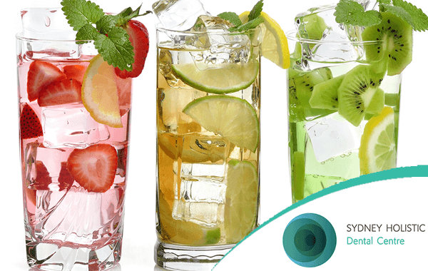 5 Healthy alternatives to sugary drinks for better oral health